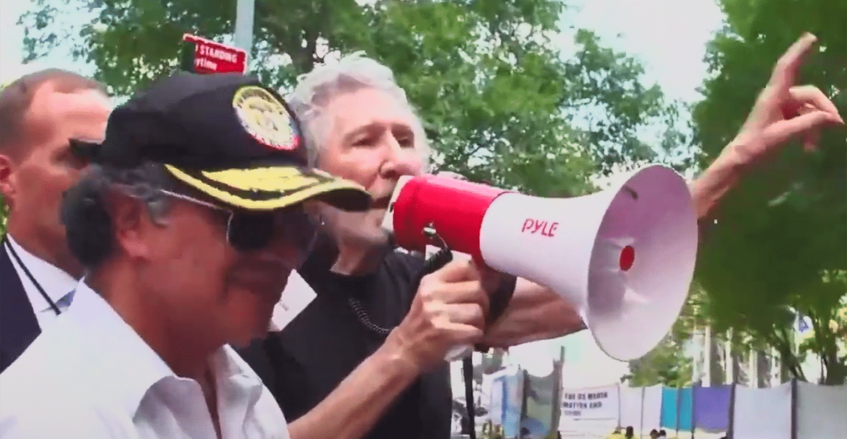 Roger Waters Slammed (Again) After Defending Dictator Nicolás Maduro ...