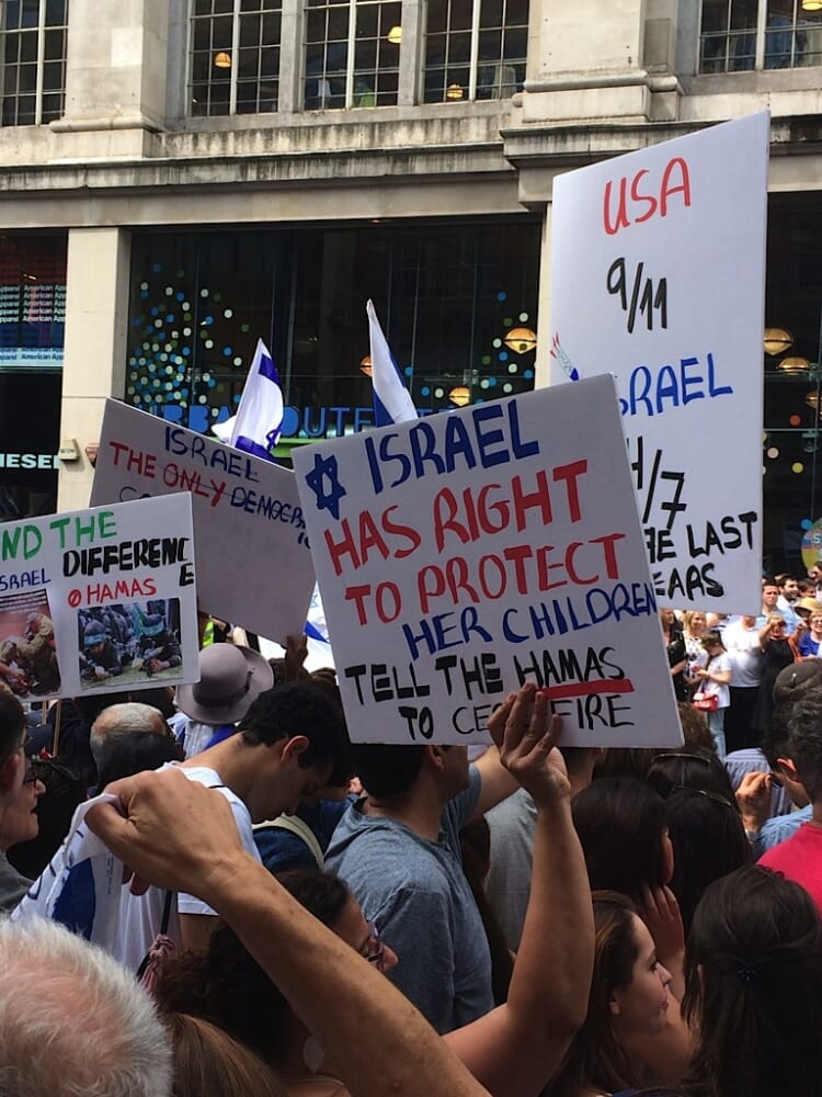 Large Pro-Israel Rally In Kensington London - Israellycool