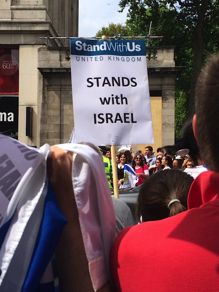 Large Pro-Israel Rally In Kensington London - Israellycool